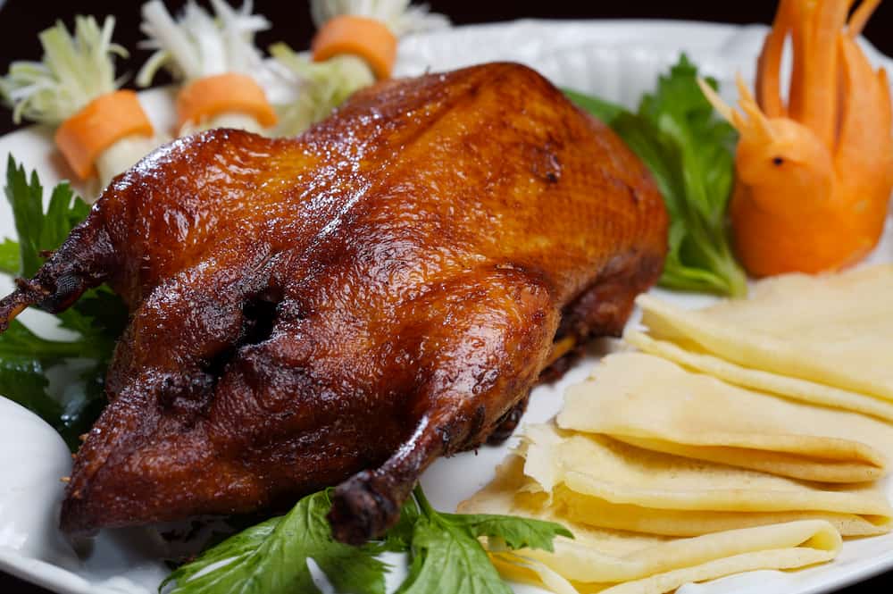 Descubra os pratos típicos da comida chinesa, e origem dela